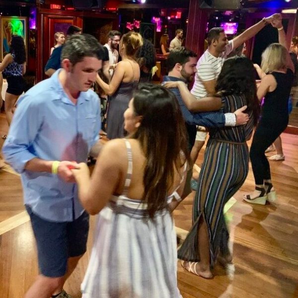 Sip & Salsa Lessons Night. Best things to do in Miami | Salsa Mia