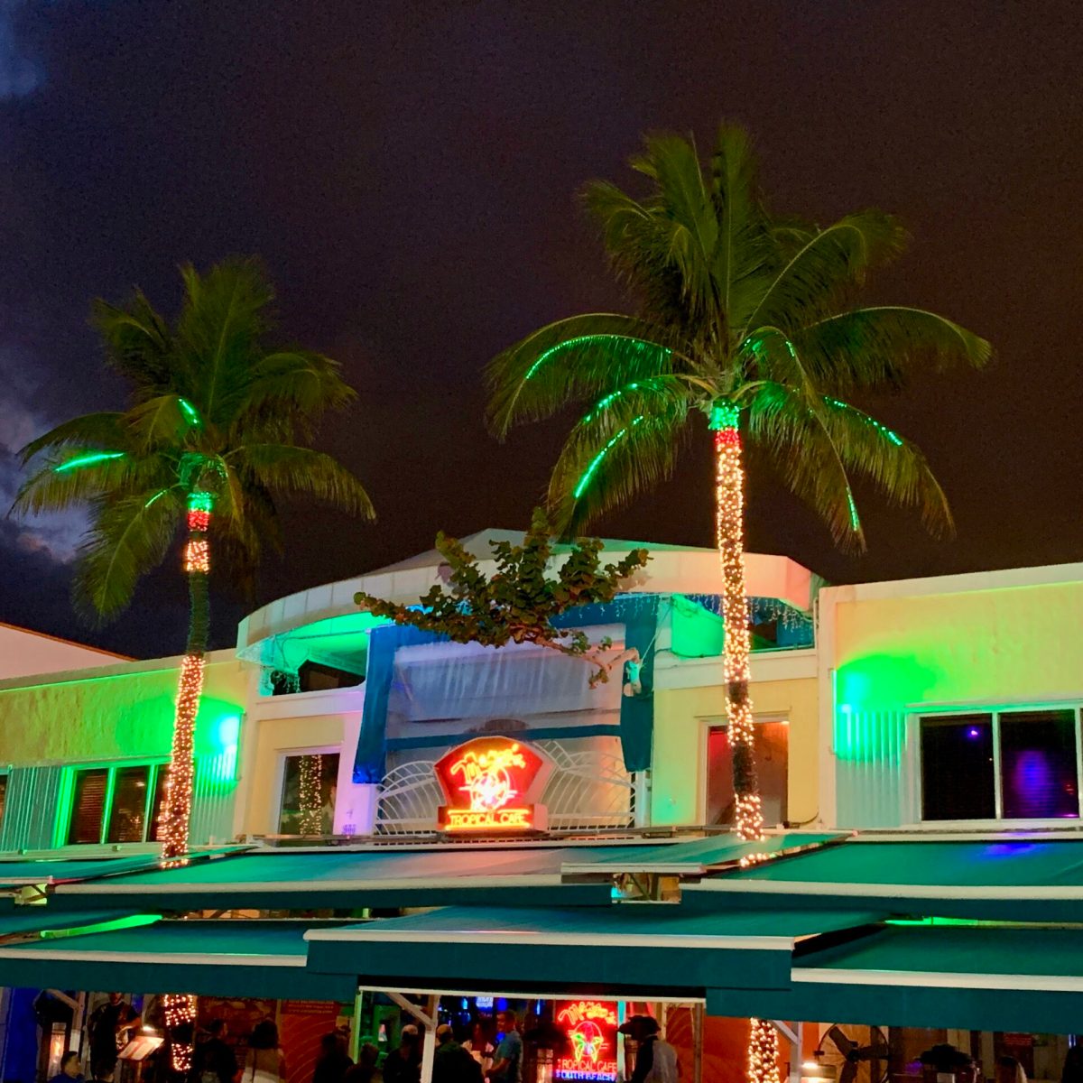 Salsa Classes & Dance Lessons in Miami | Salsa Mia